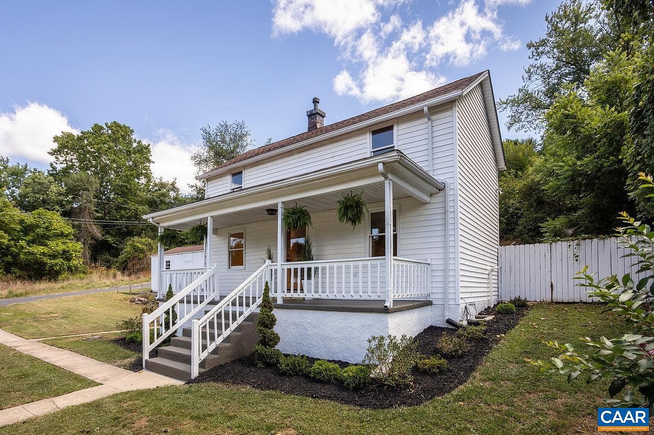 1605 E Main St, Waynesboro, VA 22980 | MLS #645348 | Zillow