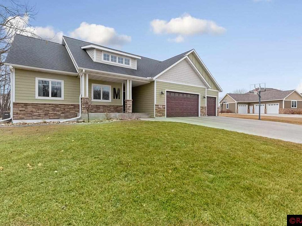220 Oak Marsh Dr, Mankato, MN 56001 | Zillow