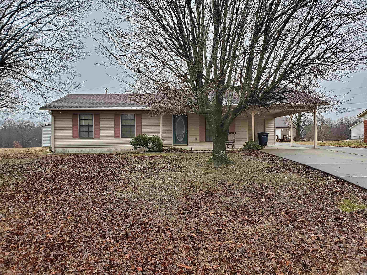 435 Ann Ave, Piggott, AR 72454 | Zillow