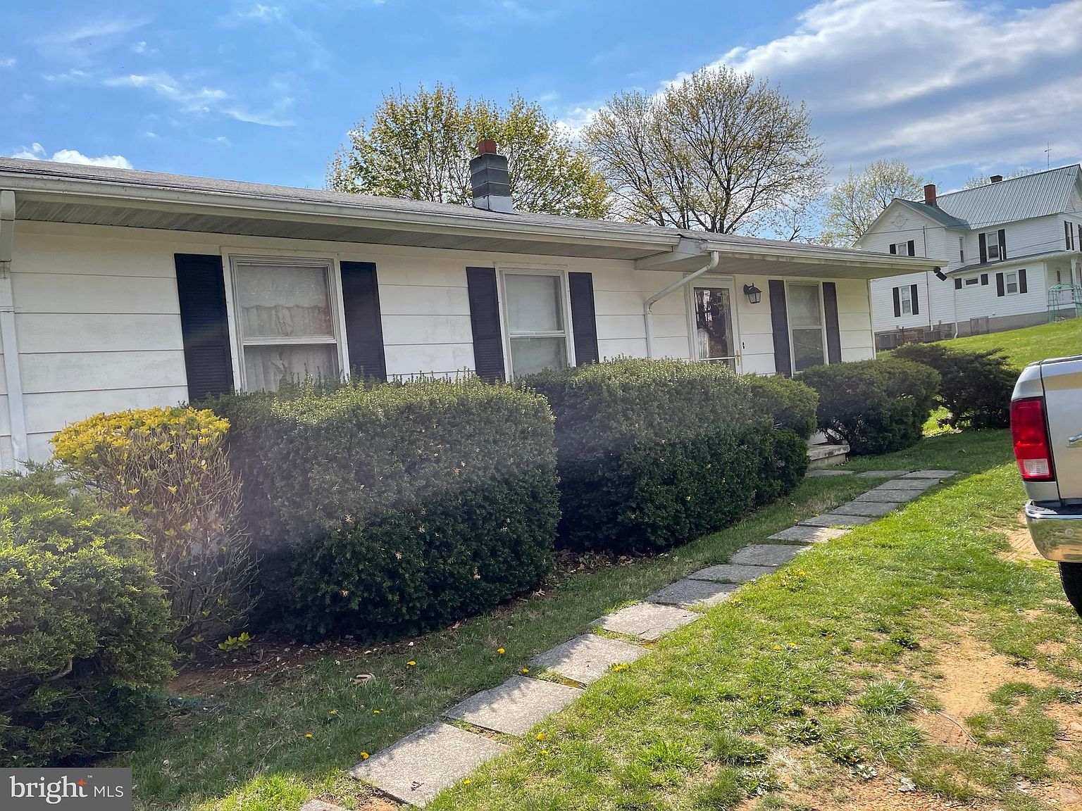 11546 Petersburg Pike, Upper Tract, WV 26866 | Zillow