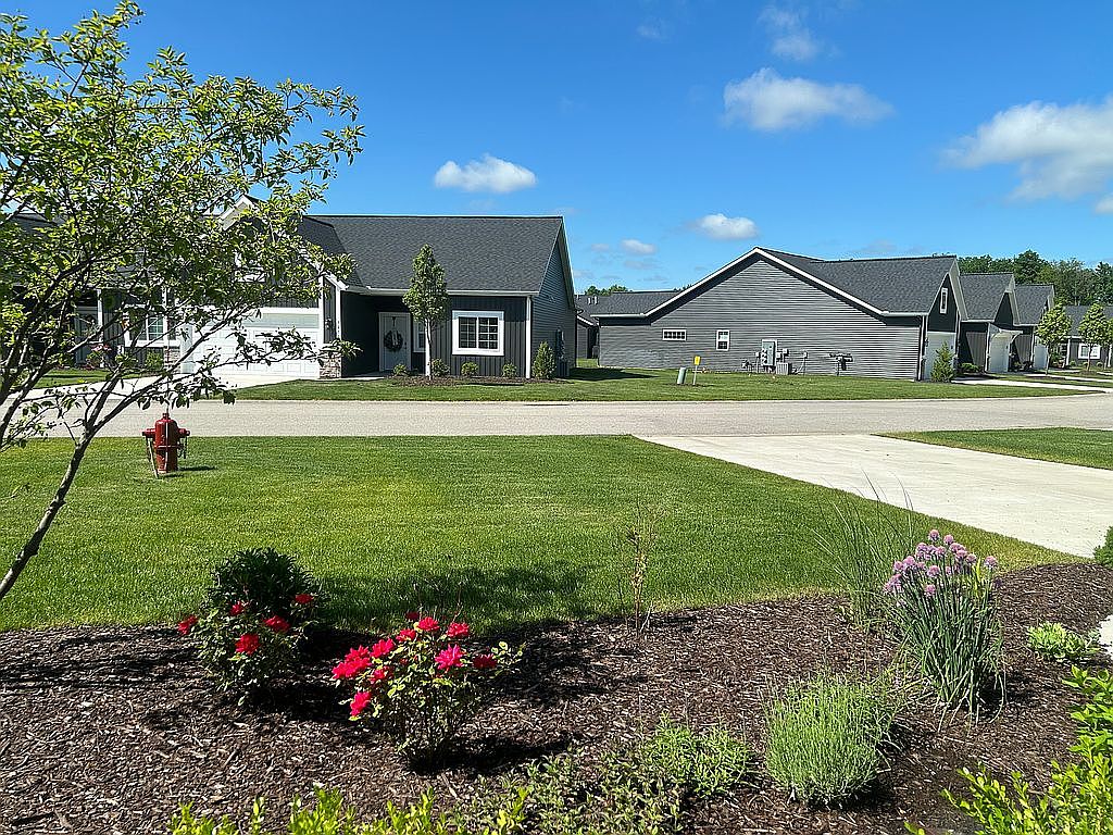 5267 Marindy St, Caledonia, MI 49316 | Zillow