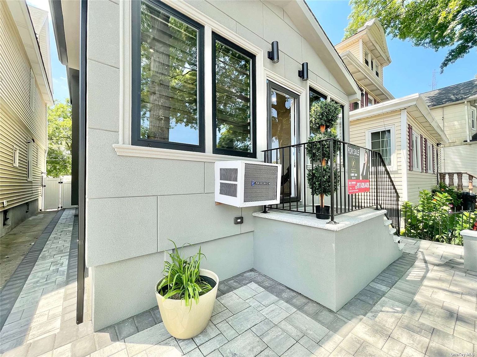 85-10 Woodhaven Blvd Boulevard, Woodhaven, NY 11421 | Zillow