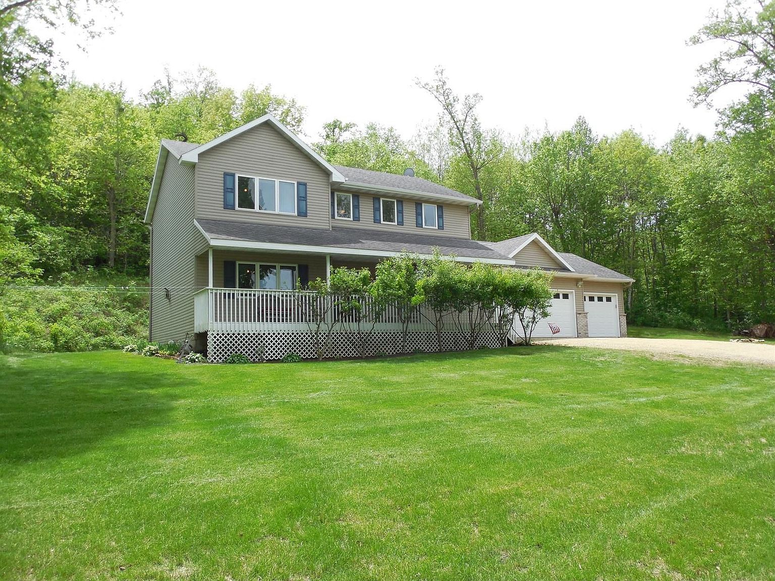 40771 County Road 90, Mazeppa, MN 55956 | Zillow