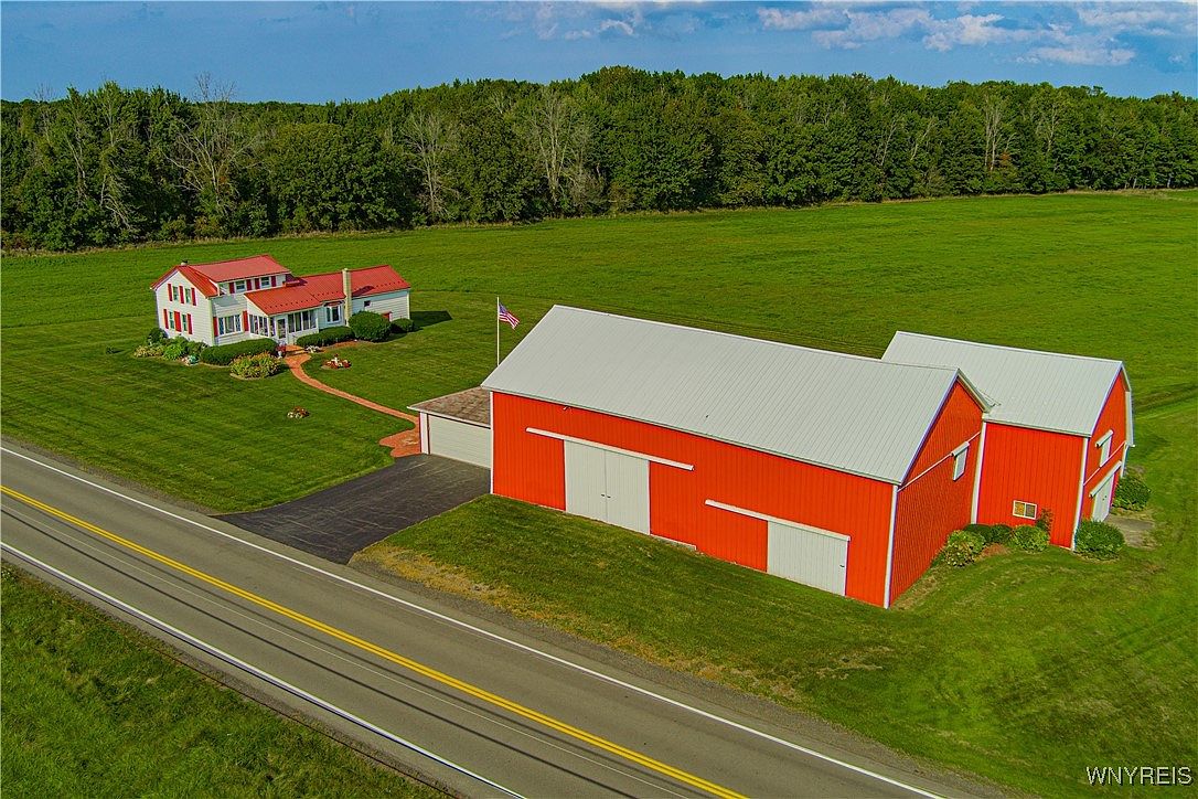 6069 Riddle Rd, Lockport, NY 14094 | Zillow