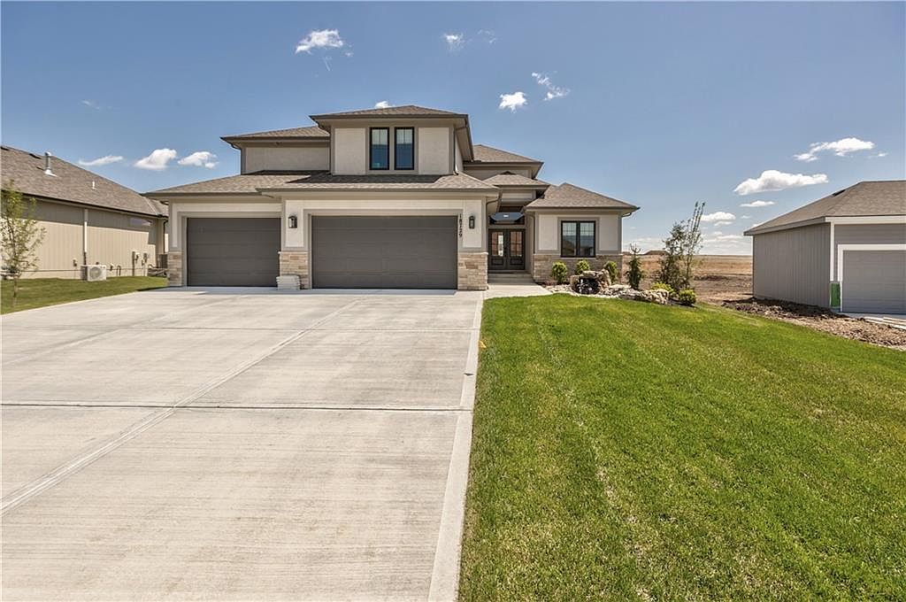 20786 W 188th Ter, Spring Hill, KS 66083 | Zillow