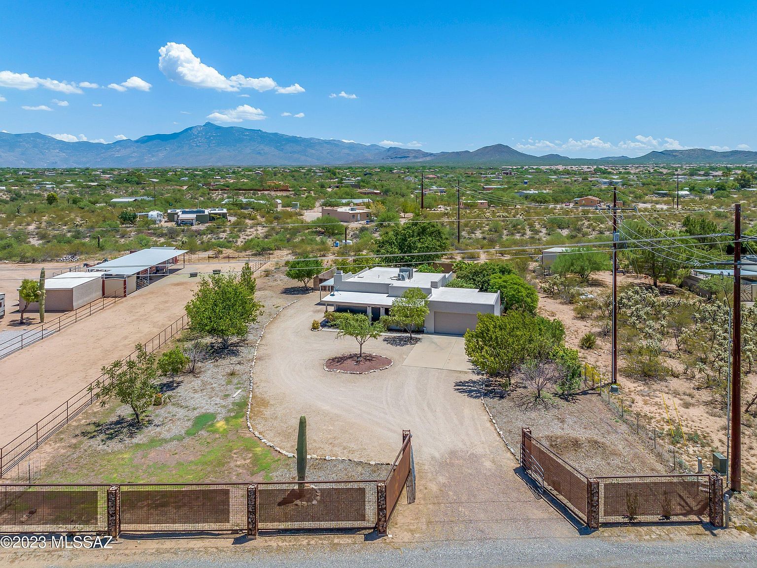 9893 S Spider Rock Rd, Vail, AZ 85641 | Zillow