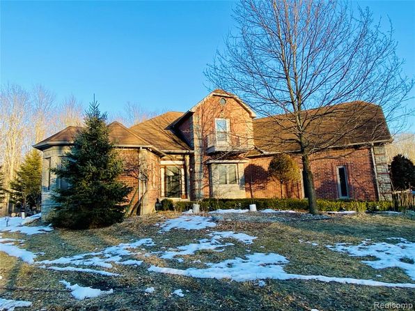 Almont Real Estate - Almont MI Homes For Sale | Zillow