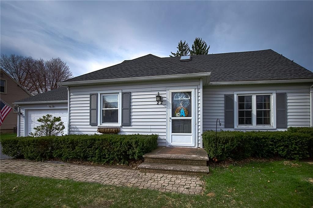 22 Charmaine Rd, Rochester, NY 14624 | Zillow