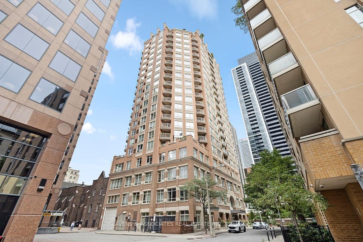 100 Hayden St #2002, Toronto, ON M4Y 3C7 | MLS #C7215462 | Zillow