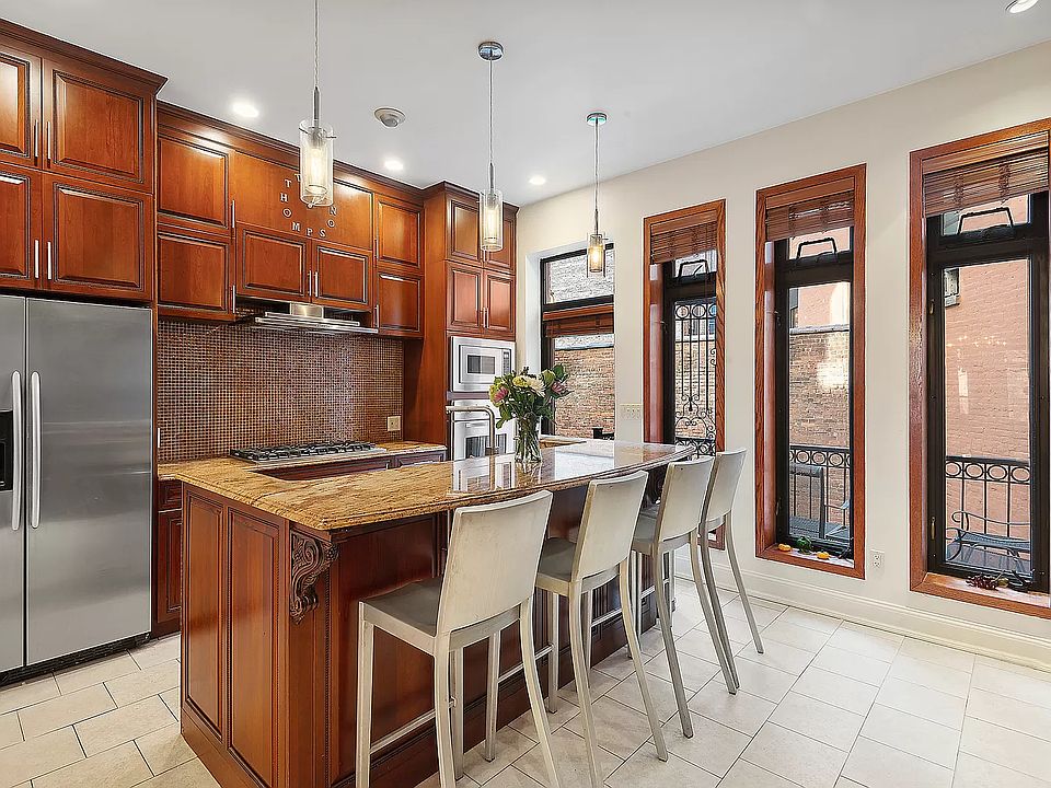266 W 121st St, New York, NY 10027 | Zillow