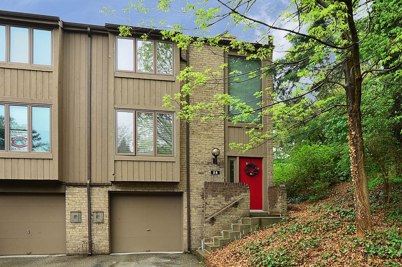 28 Maple Ct, Pittsburgh, PA 15237 | Zillow