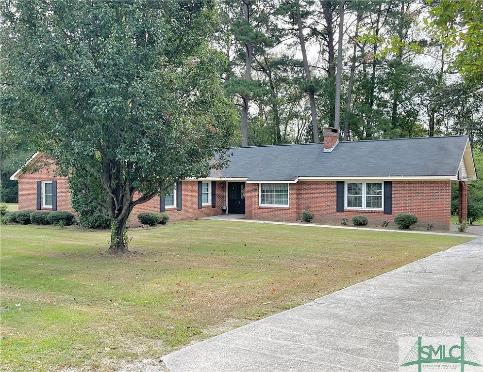 205 W 4th St, Springfield, GA 31329 | Zillow