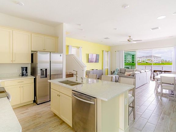 8117 Surf St, Kissimmee, FL 34747 | MLS #O6161909 | Zillow