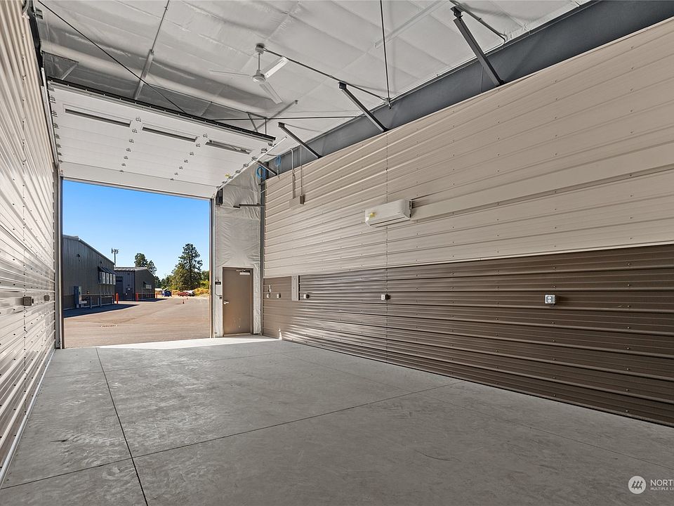 Monster Garage Condos - 4081 State Route 970 Cle Elum WA | Zillow