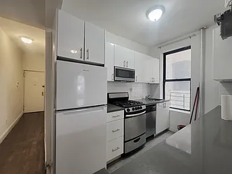 How to Find Roommates in NYC: The Ultimate Guide | StreetEasy