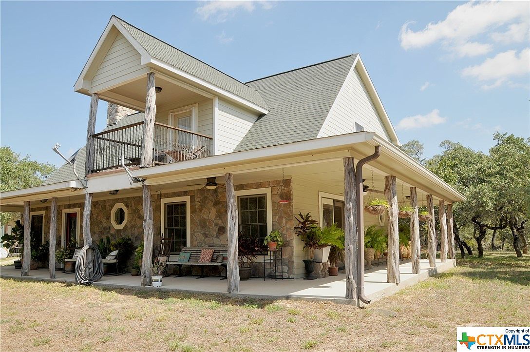 249 Dondo Ln, Goliad, TX 77963 | MLS #517736 | Zillow