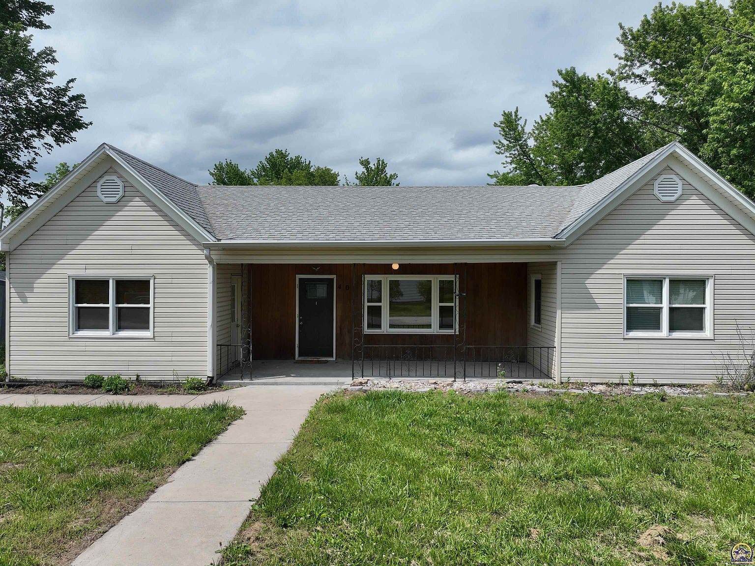 401 W 7th St, Emmett, KS 66422 | MLS #234213 | Zillow