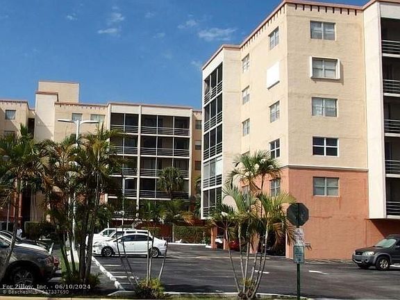 2821 NE 163rd St UNIT 5U, North Miami Beach, FL 33160 | MLS #F10443360 ...