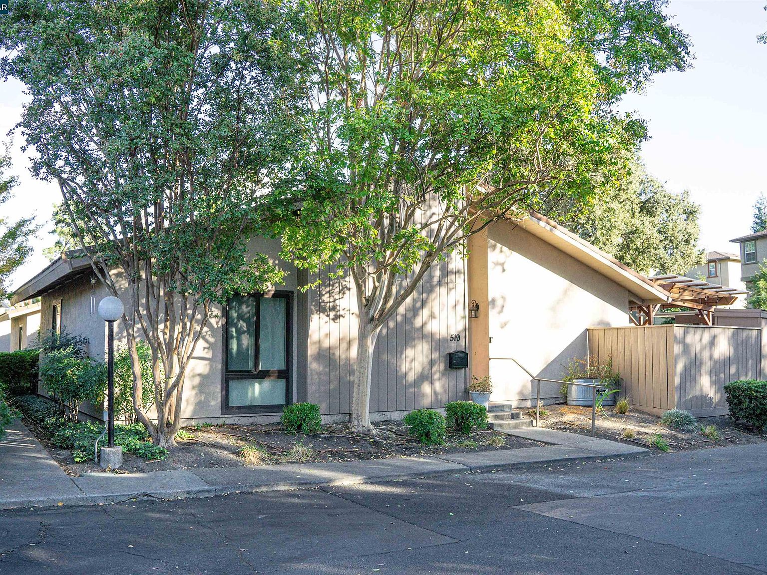 519 Jones Pl, Walnut Creek, CA 94597 | Zillow