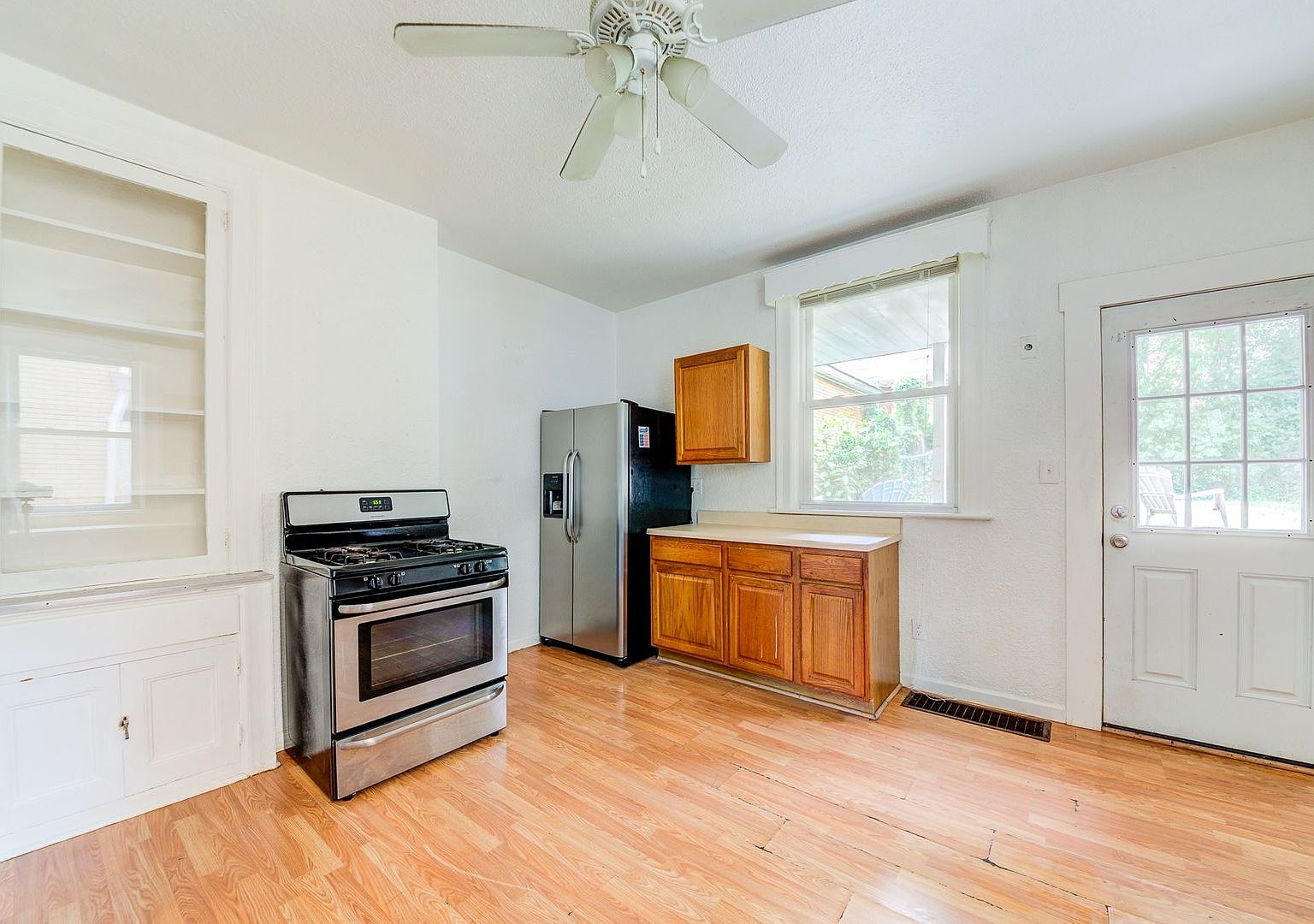 425 Edgemont St, Mt Washington, PA 15211 | Zillow