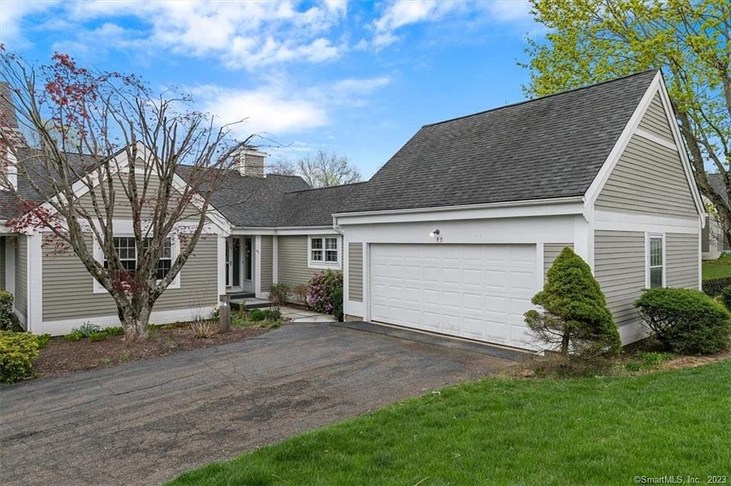95 Legend Hill Rd #95, Madison, CT 06443 | Zillow