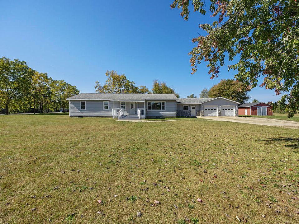 6023 Maple Hill Rd, Howard City, MI 49329 | Zillow