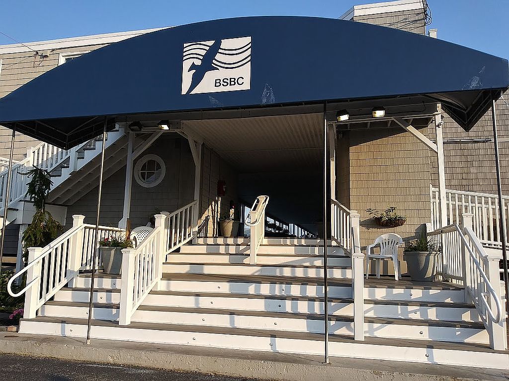 175 Bonnet Point Rd #8, Narragansett, RI 02882 | Zillow