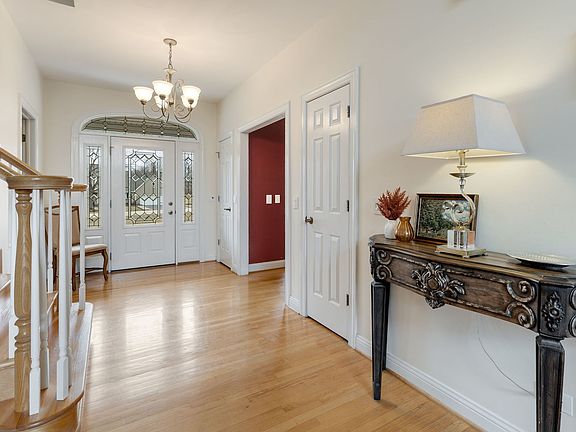 15870 Anna Dr, Wadsworth, IL 60083 | MLS #12553023 | Zillow