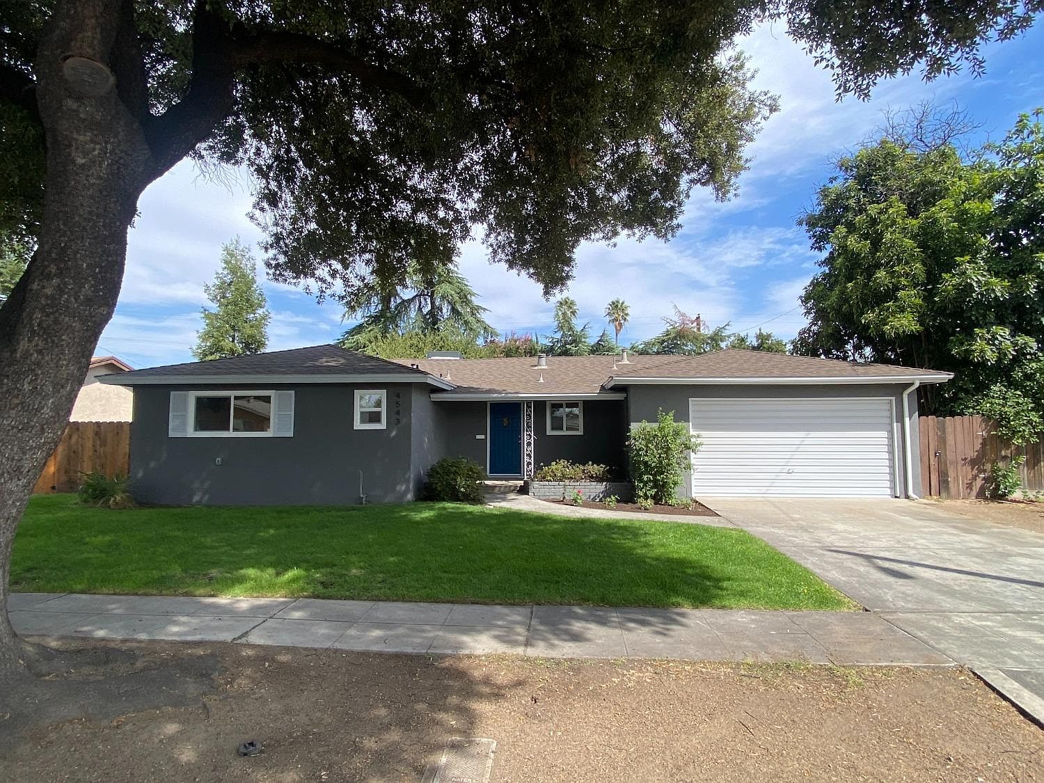 4543 E Dayton Ave, Fresno, CA 93726 | Zillow