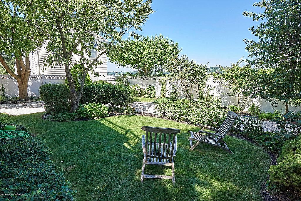12 Hunt St, Rumson, NJ 07760 | Zillow