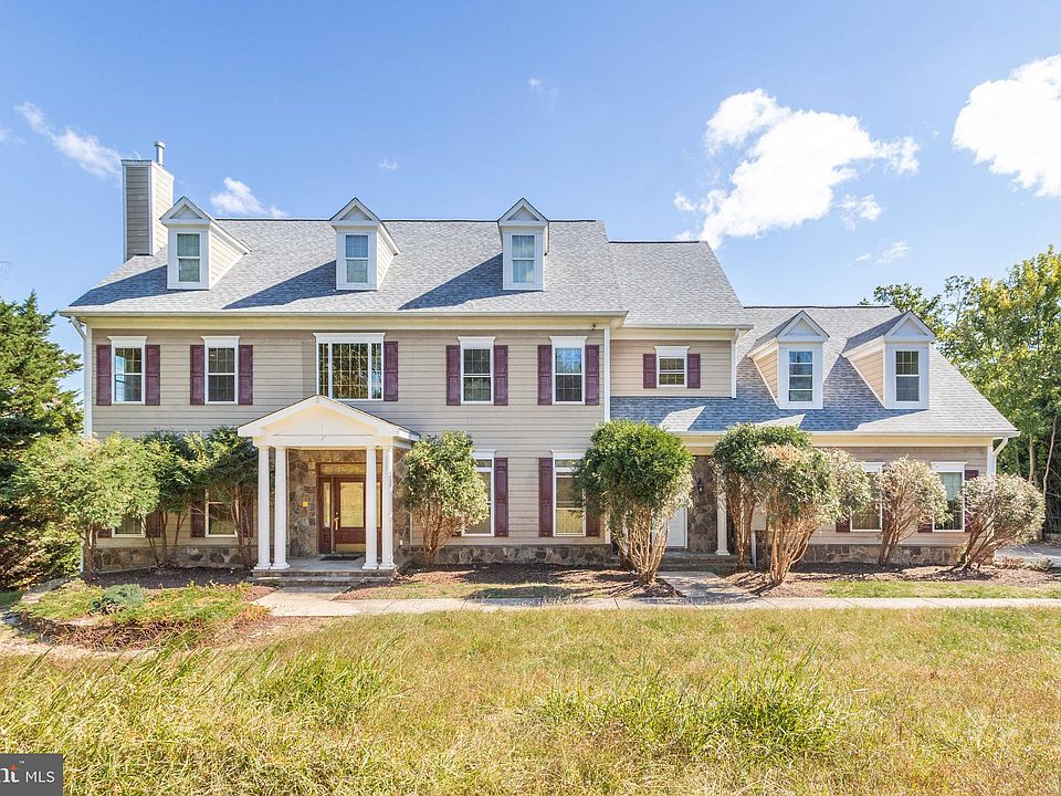 11409 Falls Rd, Potomac, MD 20854 | Zillow