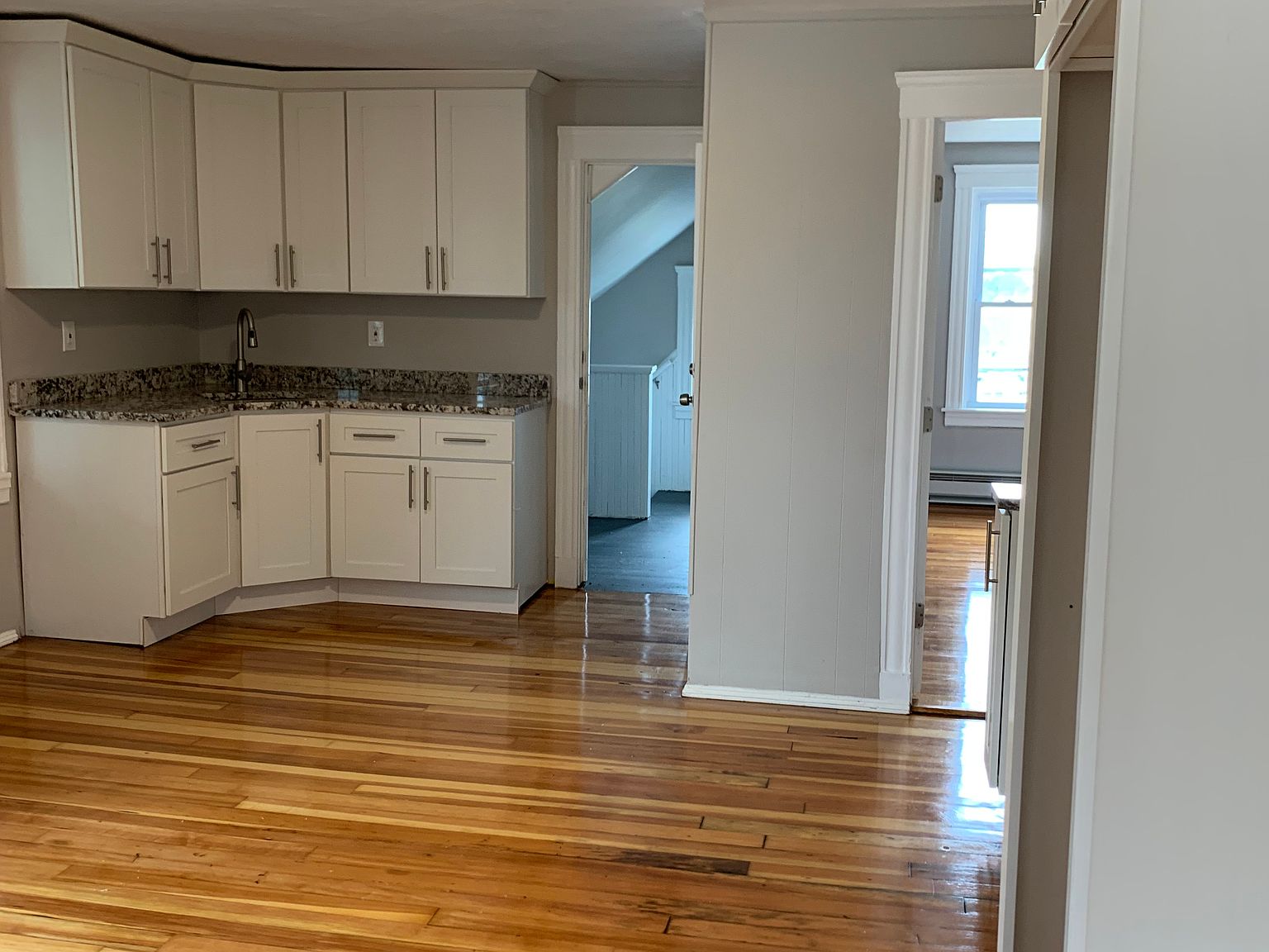 93 Bucklin St FLOOR 3, Pawtucket, RI 02861 | Zillow