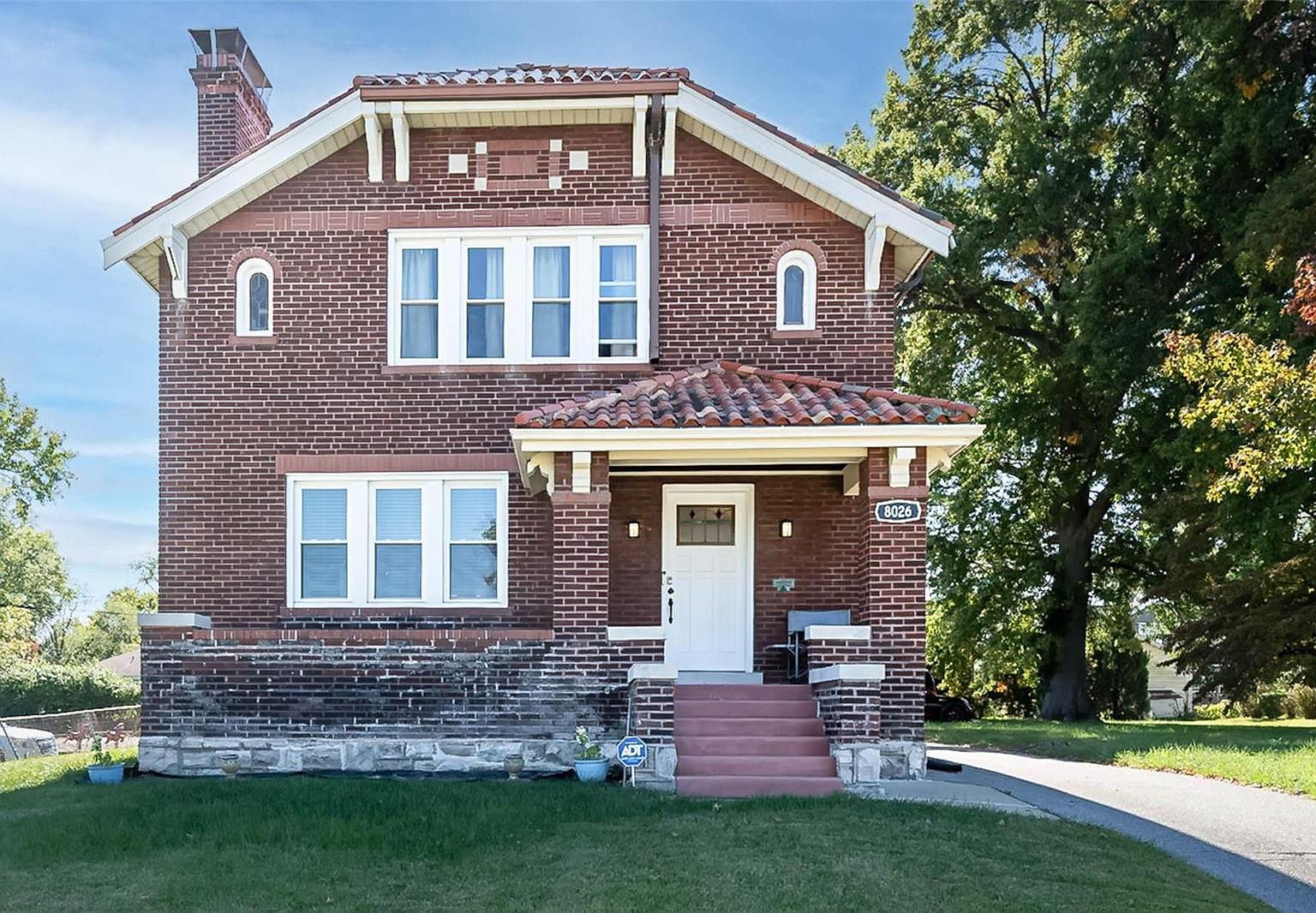 8026 Natural Bridge Rd, Saint Louis, MO 63121 | MLS #24064102 | Zillow