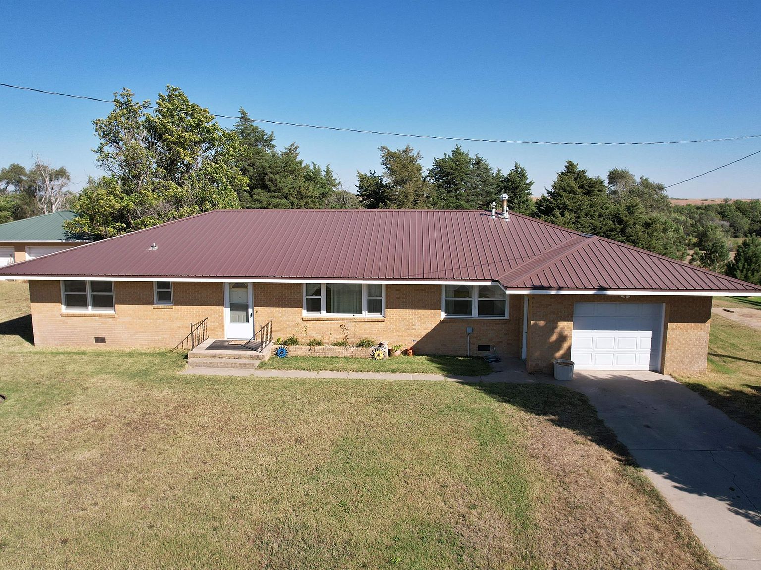 202 Main St, Penokee, KS 67659 | Zillow