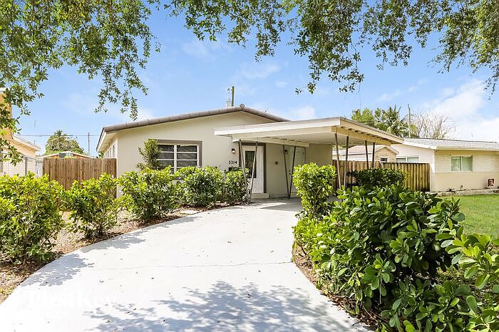 3314 Wilson St, Hollywood, FL 33021 | Zillow