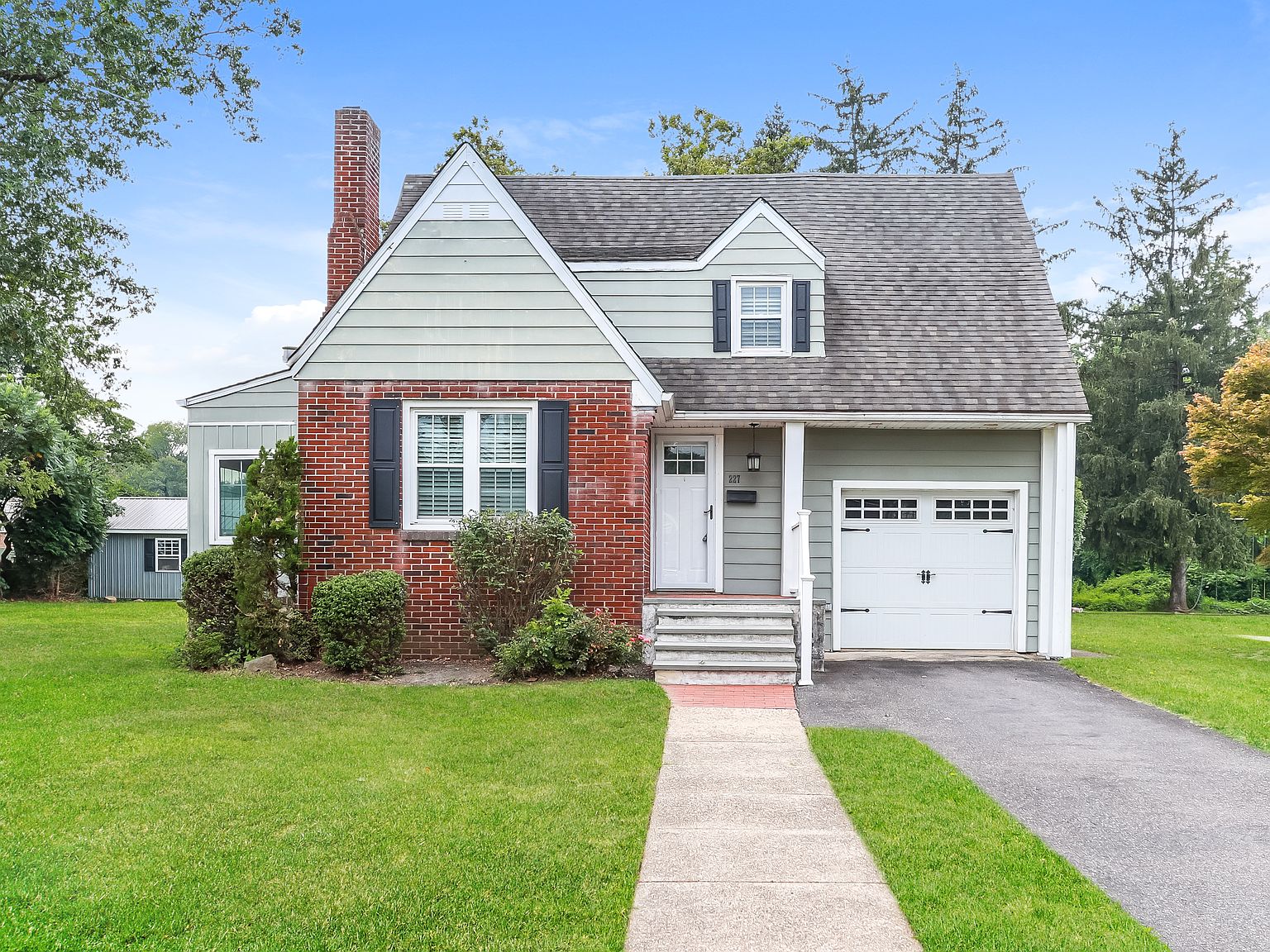 227 Delview Ln, Delanco, NJ 08075 | Zillow