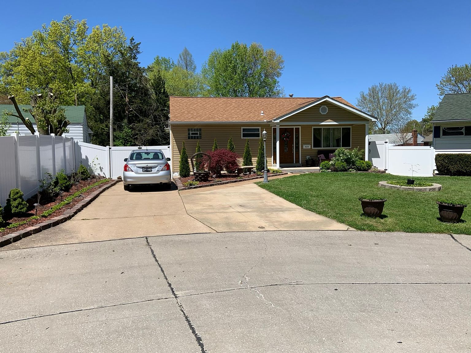 4329 Hannover Cts, Saint Louis, MO 63123 | Zillow