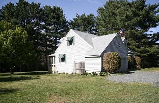 29 State Rd, Stow, MA 01775 | Zillow