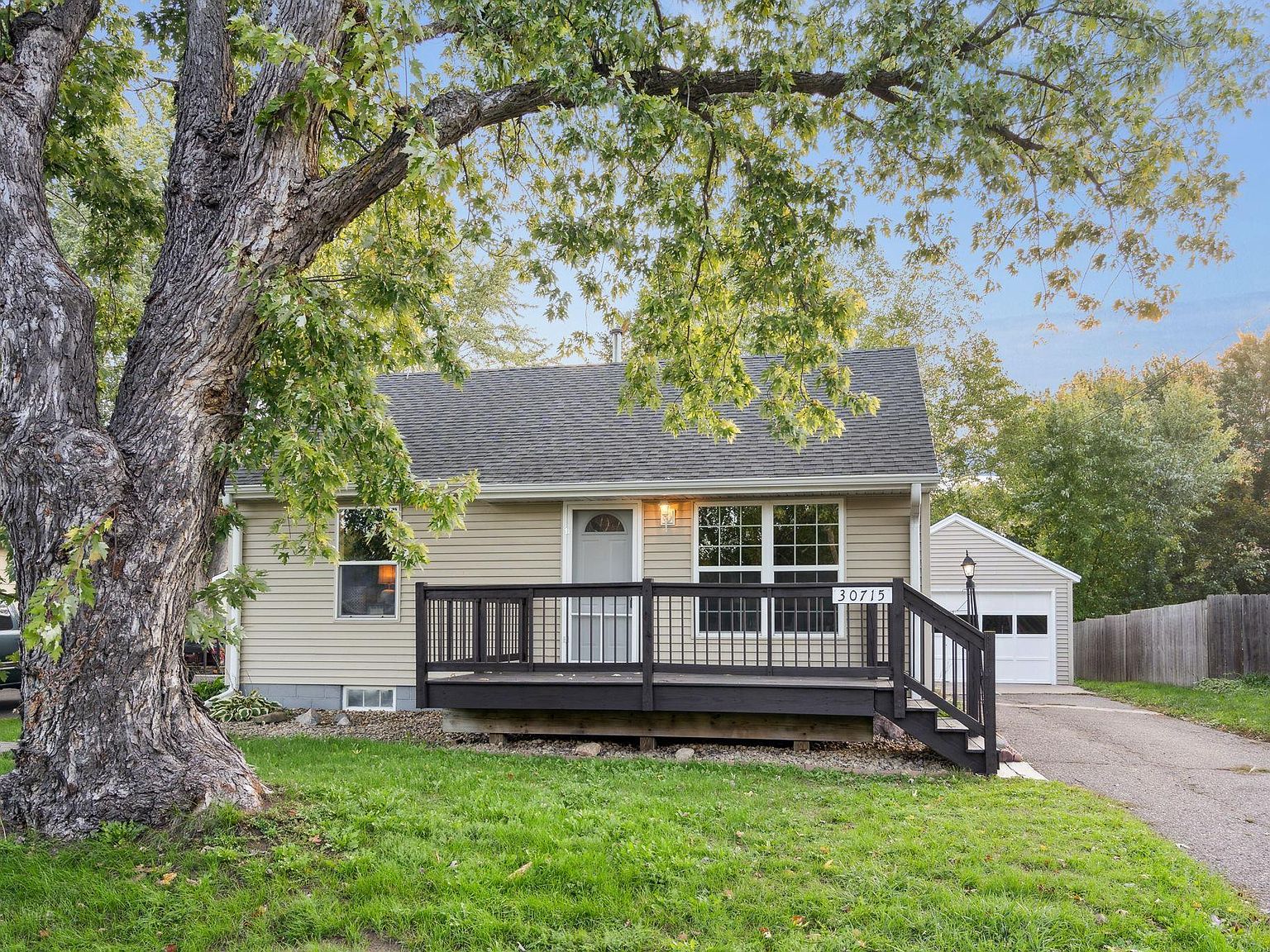 30715 Elm St, Lindstrom, MN 55045 | Zillow