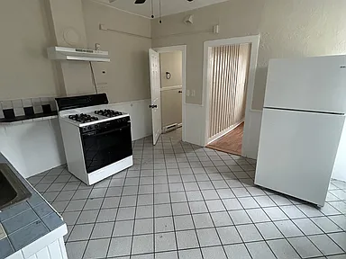259-261 Yantic Street - 261B - 259-261 Yantic St Norwich CT | Zillow