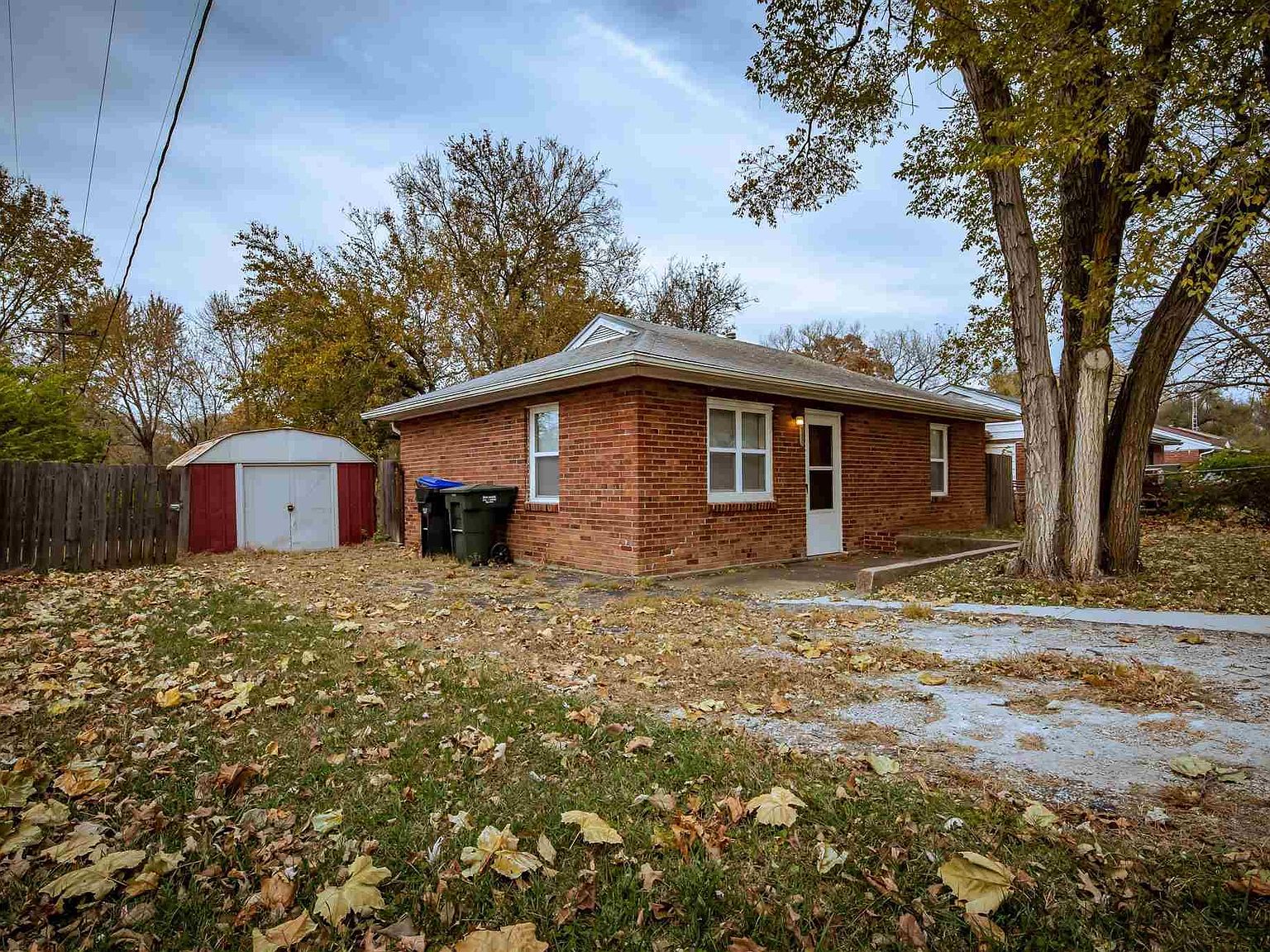 220 SW Heights Rd, Topeka, KS 66609 | Zillow