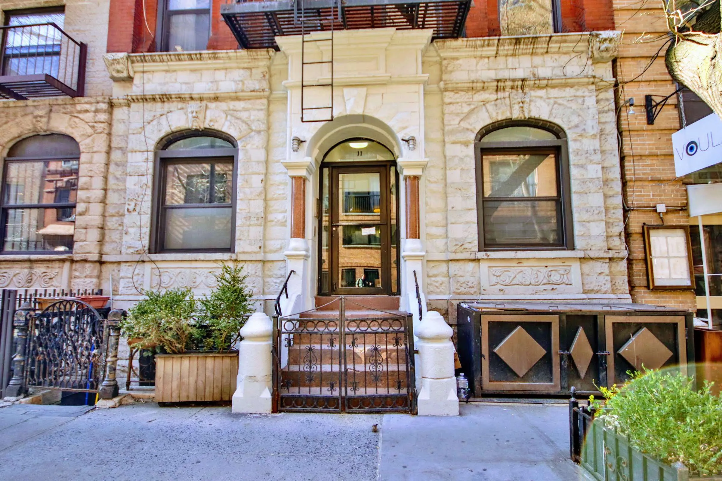 11 Jones Street in West Village : Sales, Rentals, Floorplans | StreetEasy