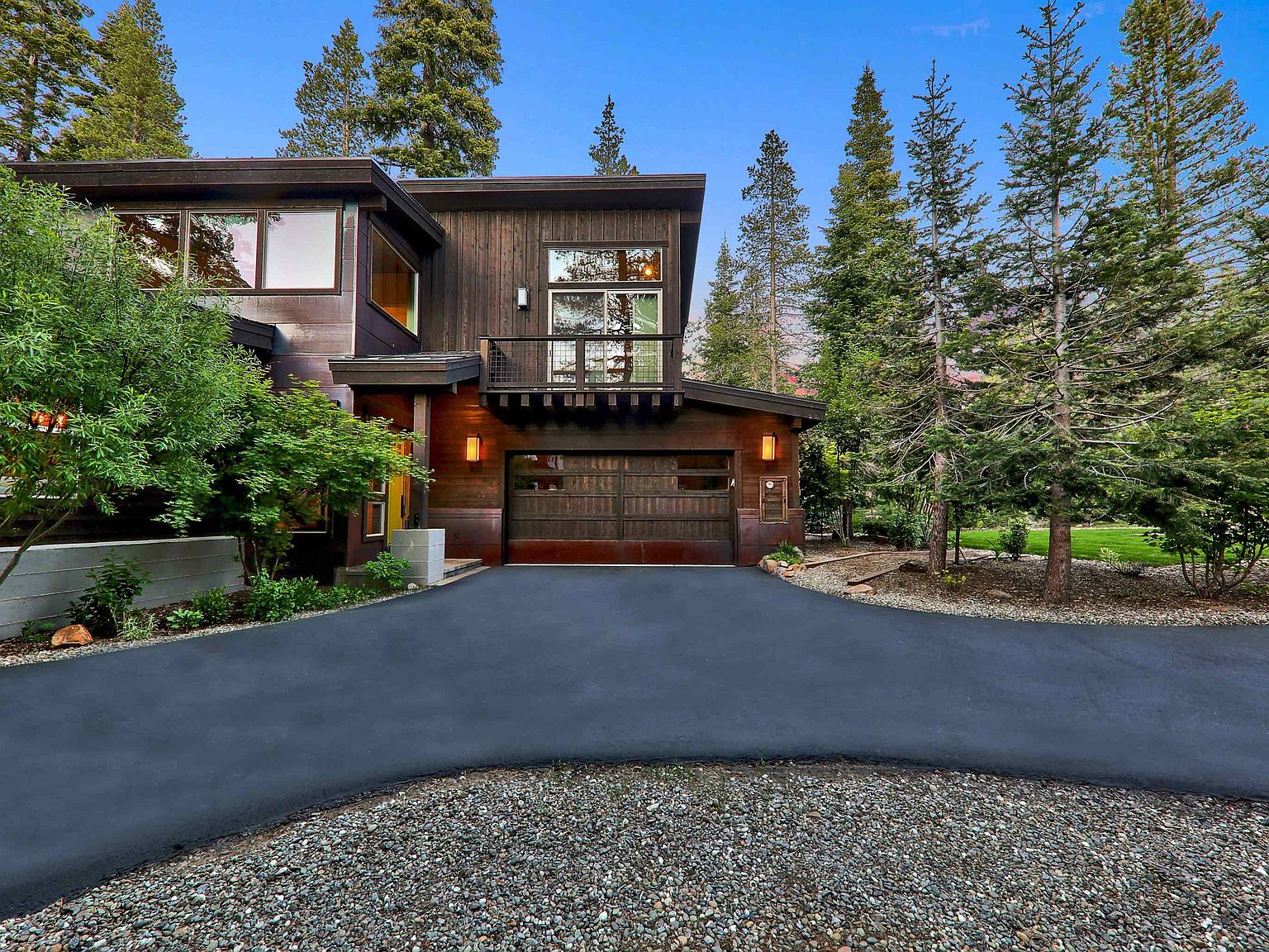 13850 Swiss Ln, Truckee, CA 96161 | Zillow