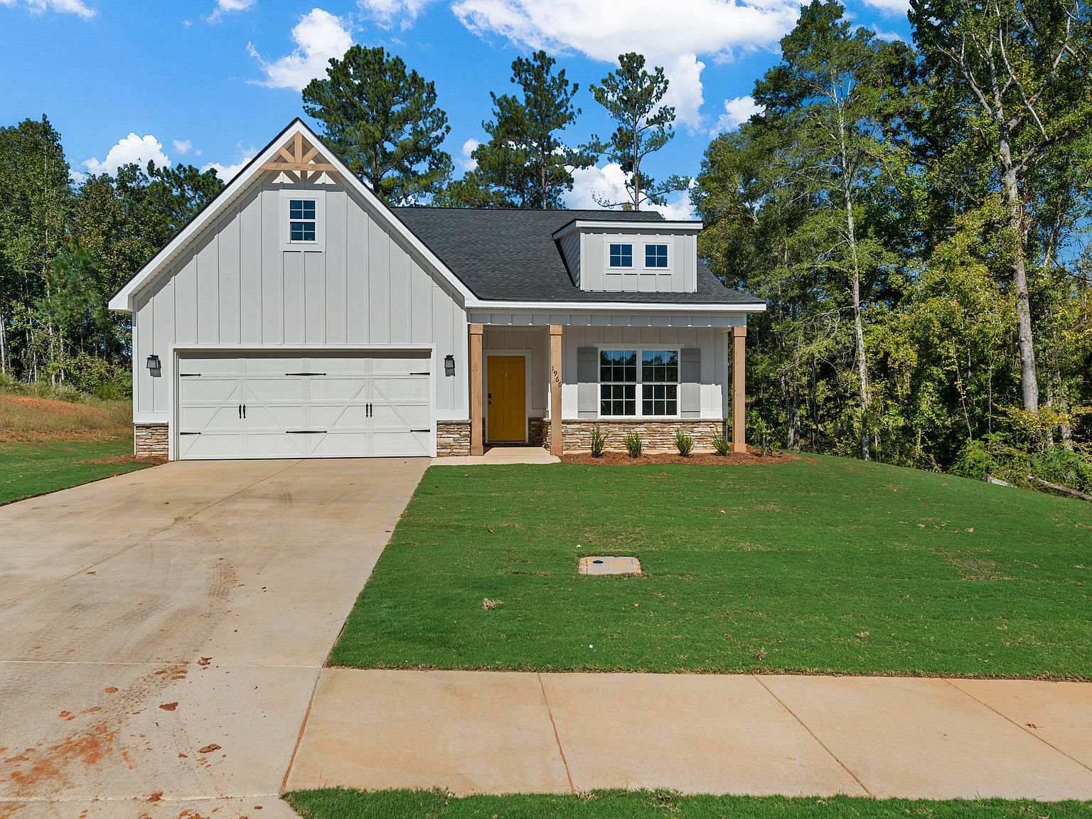 Brooke Plan, Smiths Crossing, Smiths Station, AL 36877 | Zillow