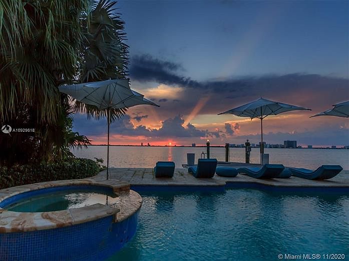 5310 N Bay Rd, Miami Beach, FL 33140 | Zillow