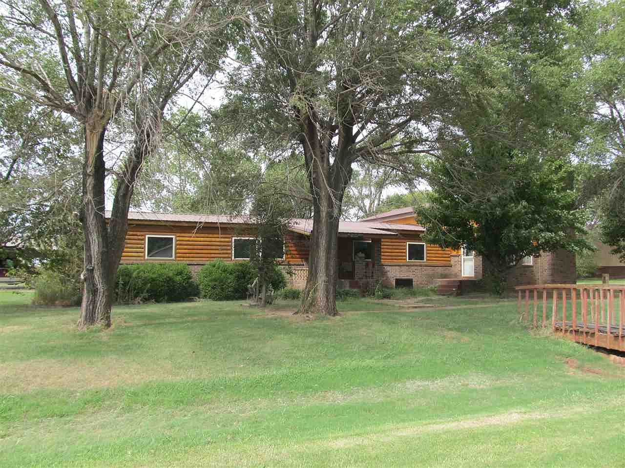 815 5th St, Manchester, OK 73758 | Zillow