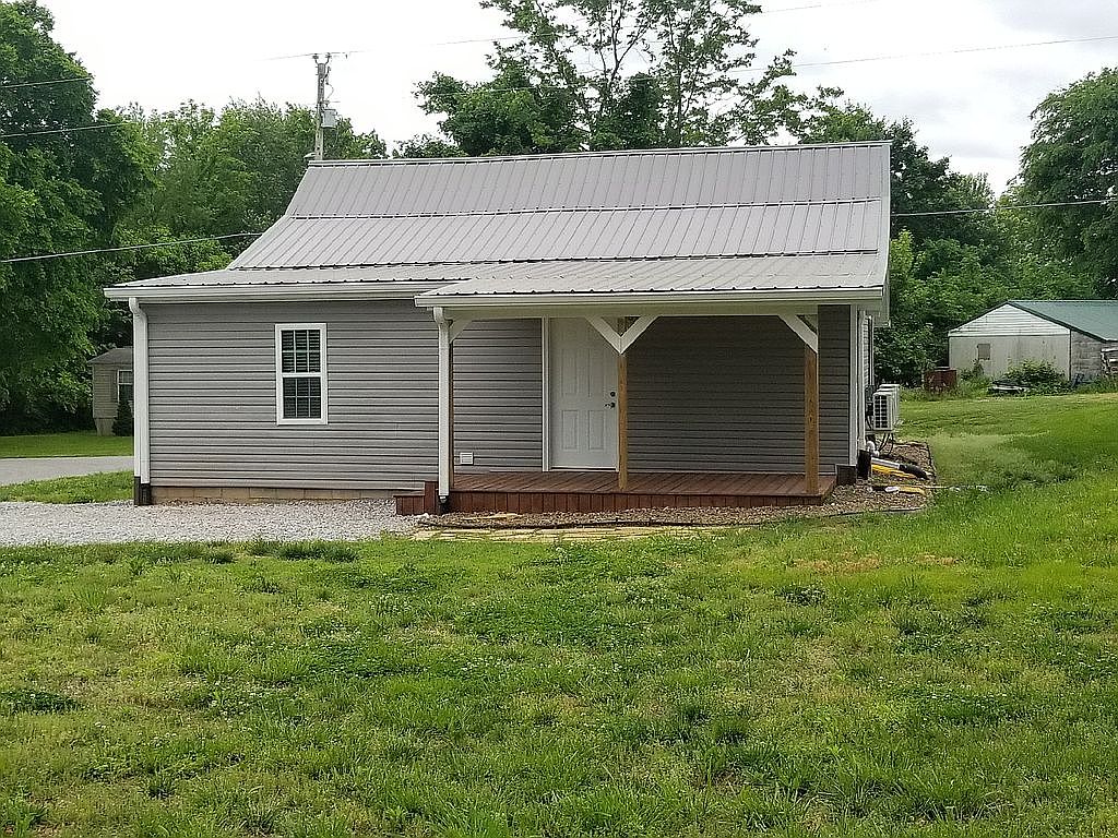 125 E Main St, Gracey, KY 42232 | Zillow
