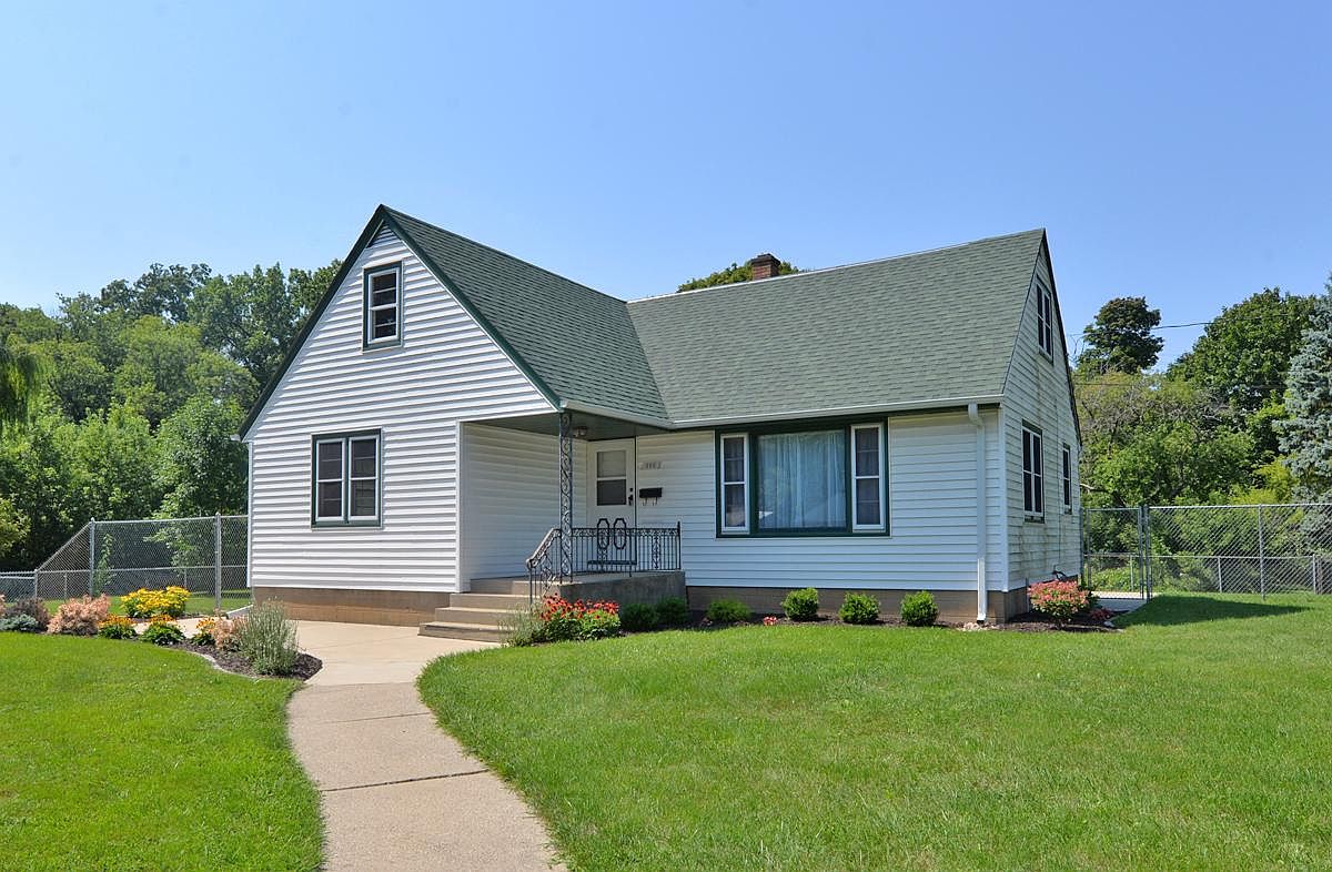 520 Island AVENUE, Racine, WI 53405 | Zillow