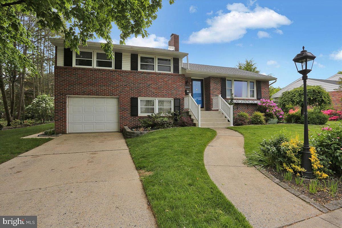 1808 Salem Rd, Wyomissing, PA 19610 | Zillow