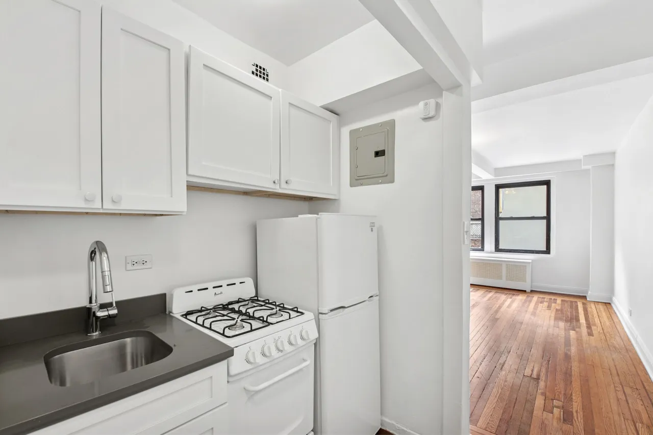 253 West 72nd Street #603 in Upper West Side, Manhattan | StreetEasy